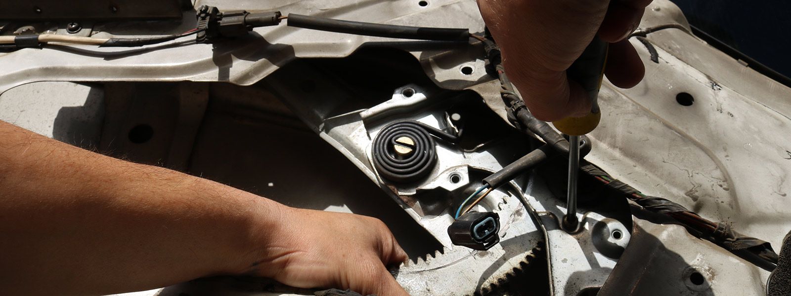 How to Replace Window Motor