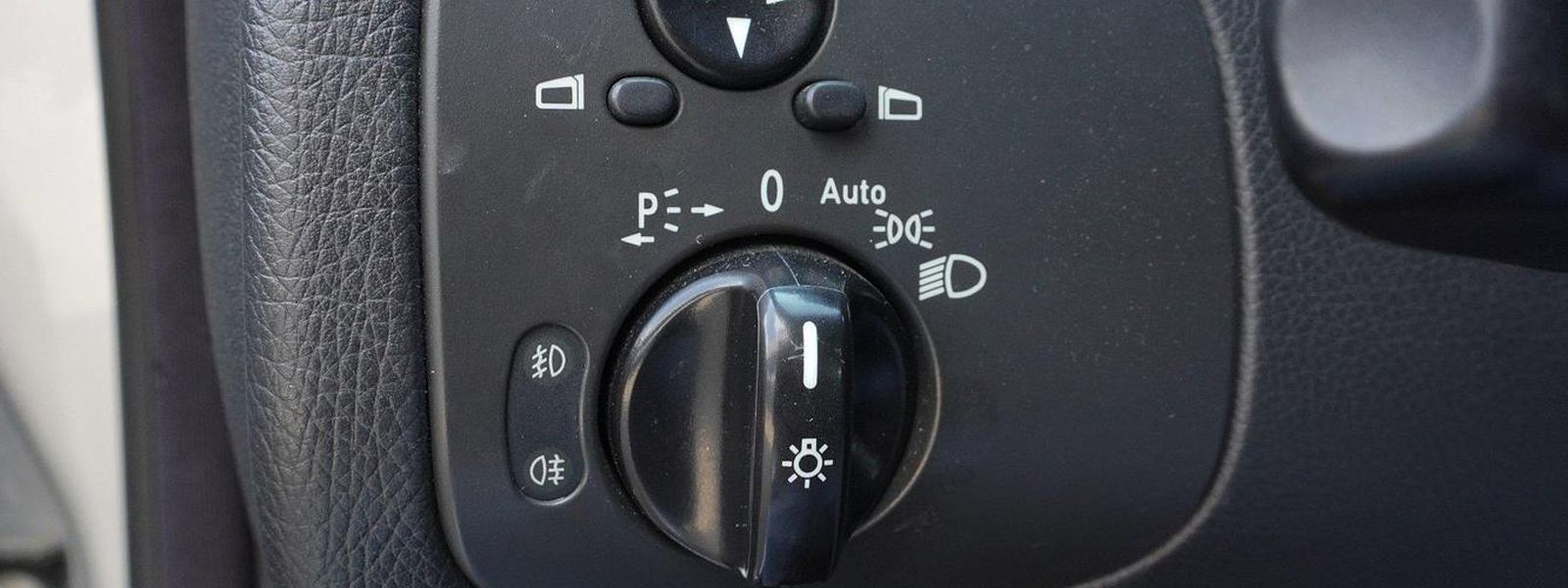 Everything you need to know about headlight washer nozzles